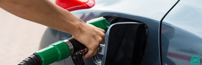 Cut your fuel bill by 30%! Our fuel-saving top tips and hacks | MotorEasy