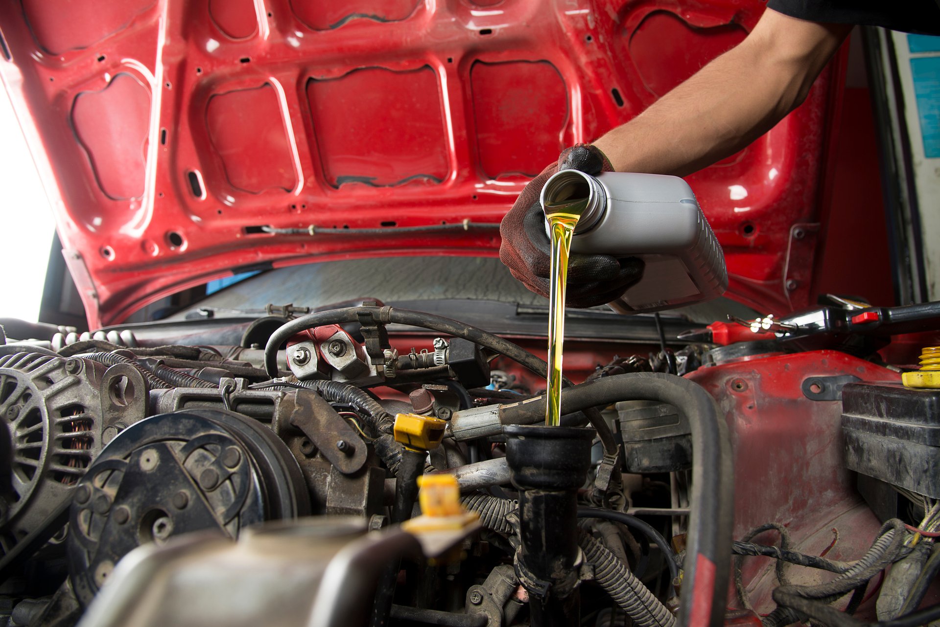Car Leaking Oil How To Identify And Fix Leaks Car Maintenance Car Car Leaking Oil How To Identify And Fix Leaks Car Maintenance Car